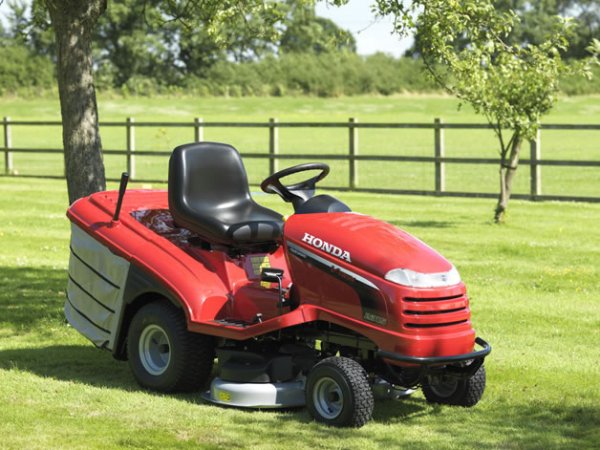 Honda zitmaaiers, kopen vanaf € 3599,-